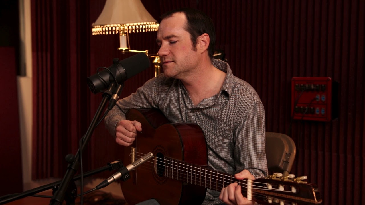 Greg Ashley "Live From Studio A" on WLCI (full session) - YouTube