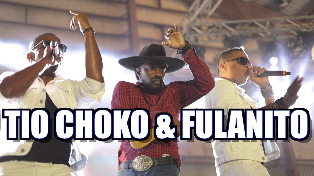 Tio Choko Dances With The Legend Fulanito - YouTube