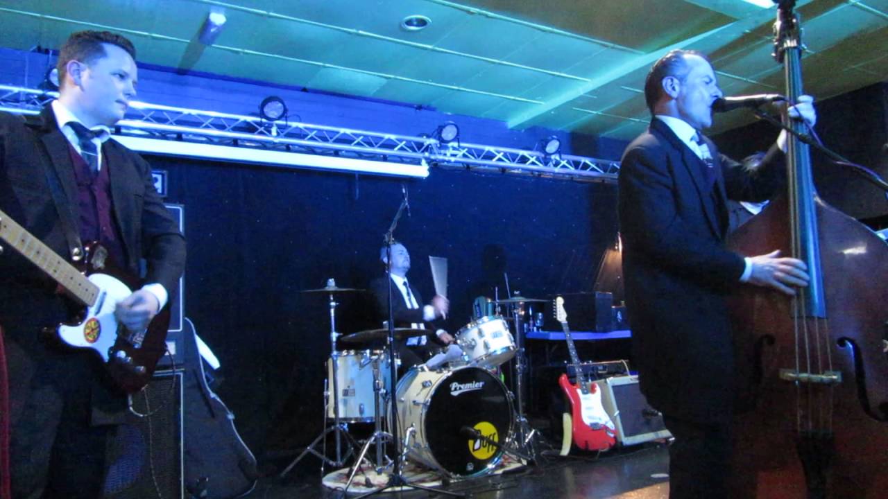 The Fireballs UK & Andy Wren - Do you feel the same way too - YouTube