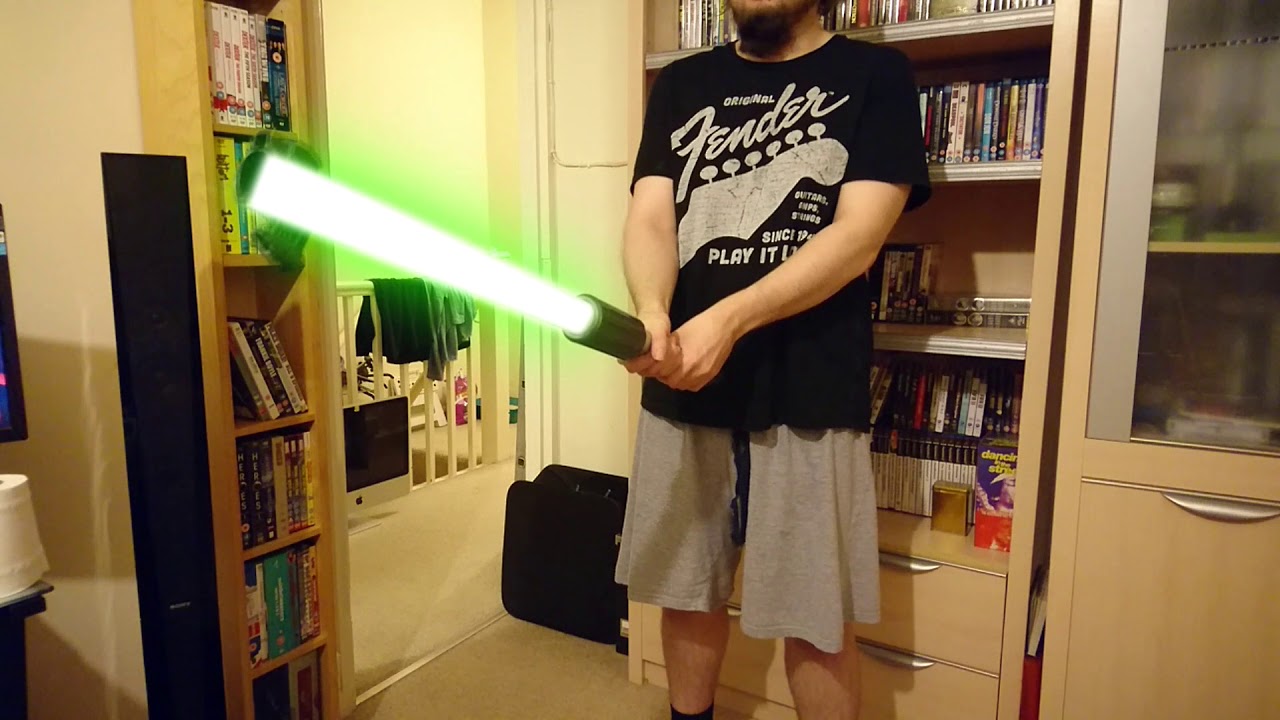 Star Wars Lightsaber Effect (Sony Vegas) - YouTube