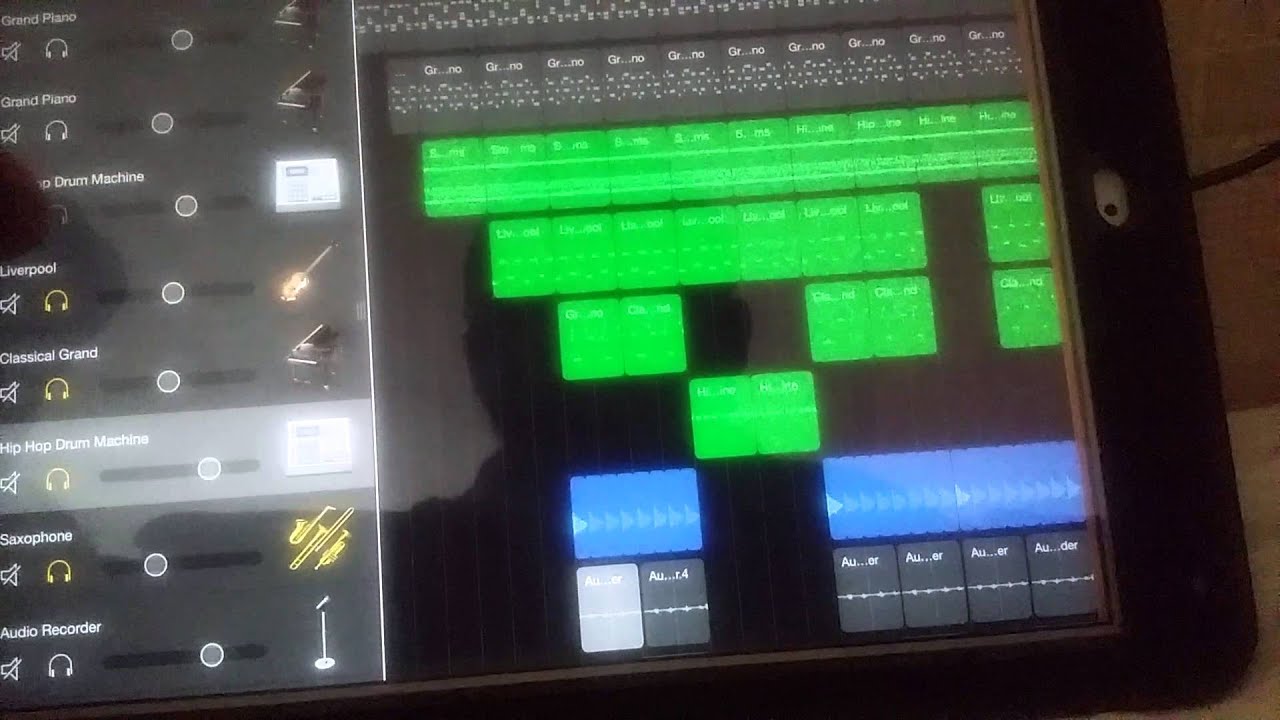 Ipad garageband beat and song - YouTube