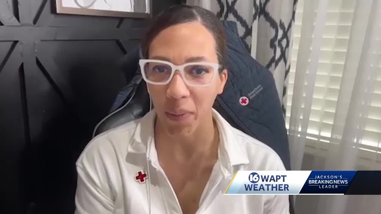 Mississippi sending help to Texas following hurricane - YouTube