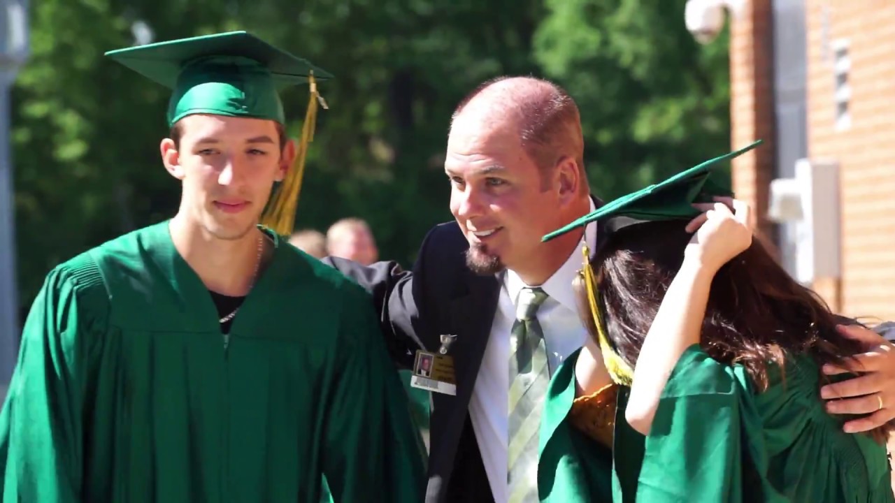 FZN Grad Walk - YouTube