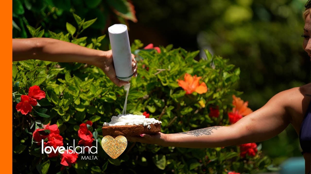 Snog Marry Pie Part 1 - Girls Choice - YouTube