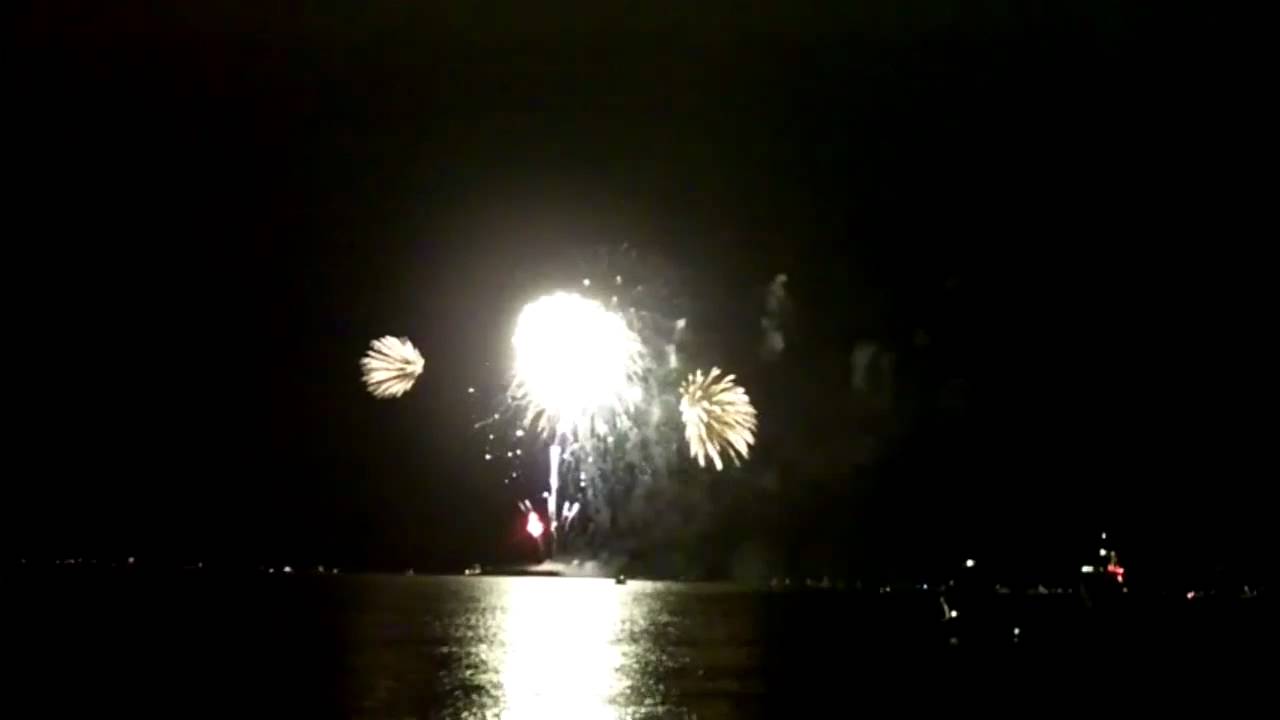 4th July 2010 Tacoma WA Fireworks Show - YouTube