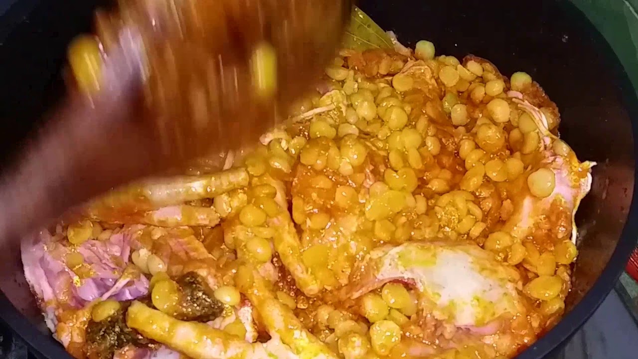 বুটের ডাল দিয়ে মুরগীর হাড় রান্না| Buter Dal Diye Murgir Har Ranna ...