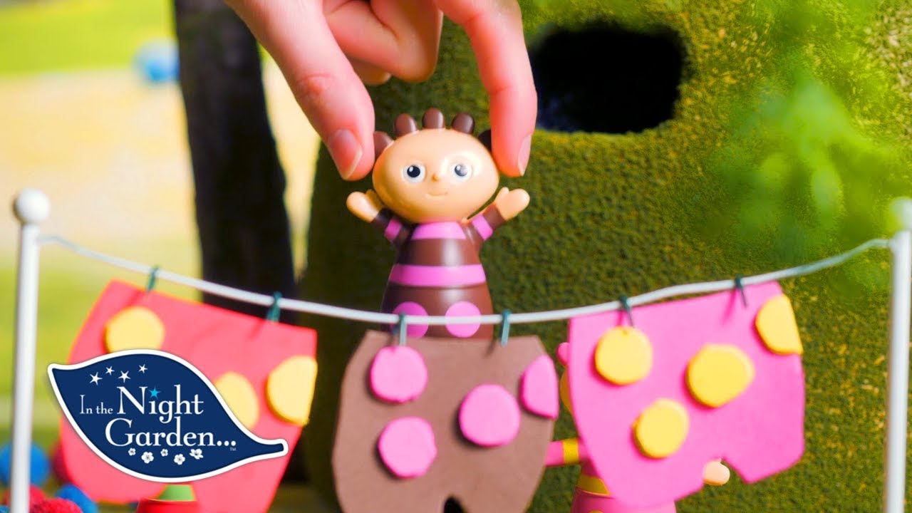 In The Night Garden - Everybody Plays Boo! - Toy Play - YouTube