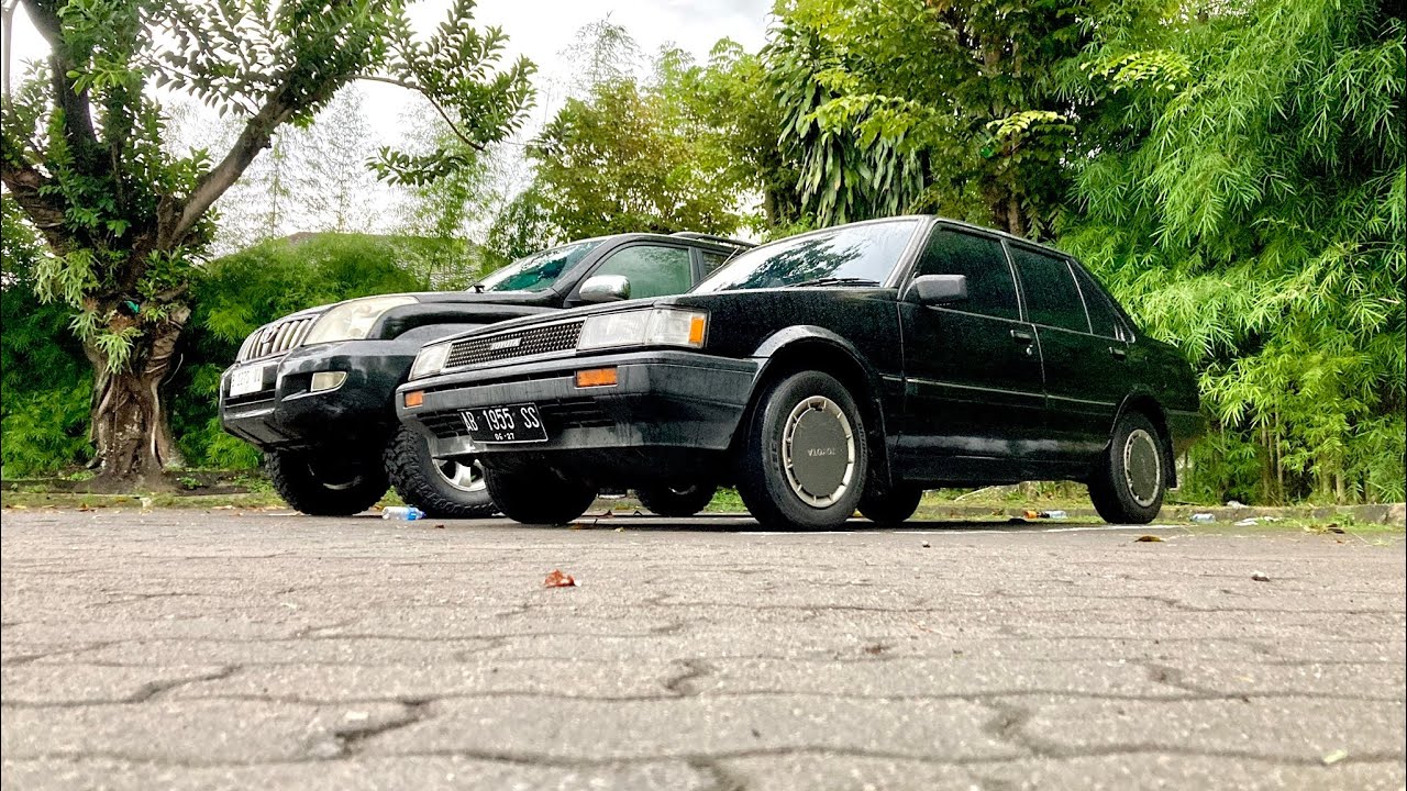 Finding a Toyota EE80 (1987 Corolla SE 4door Saloon) Black 202 ...