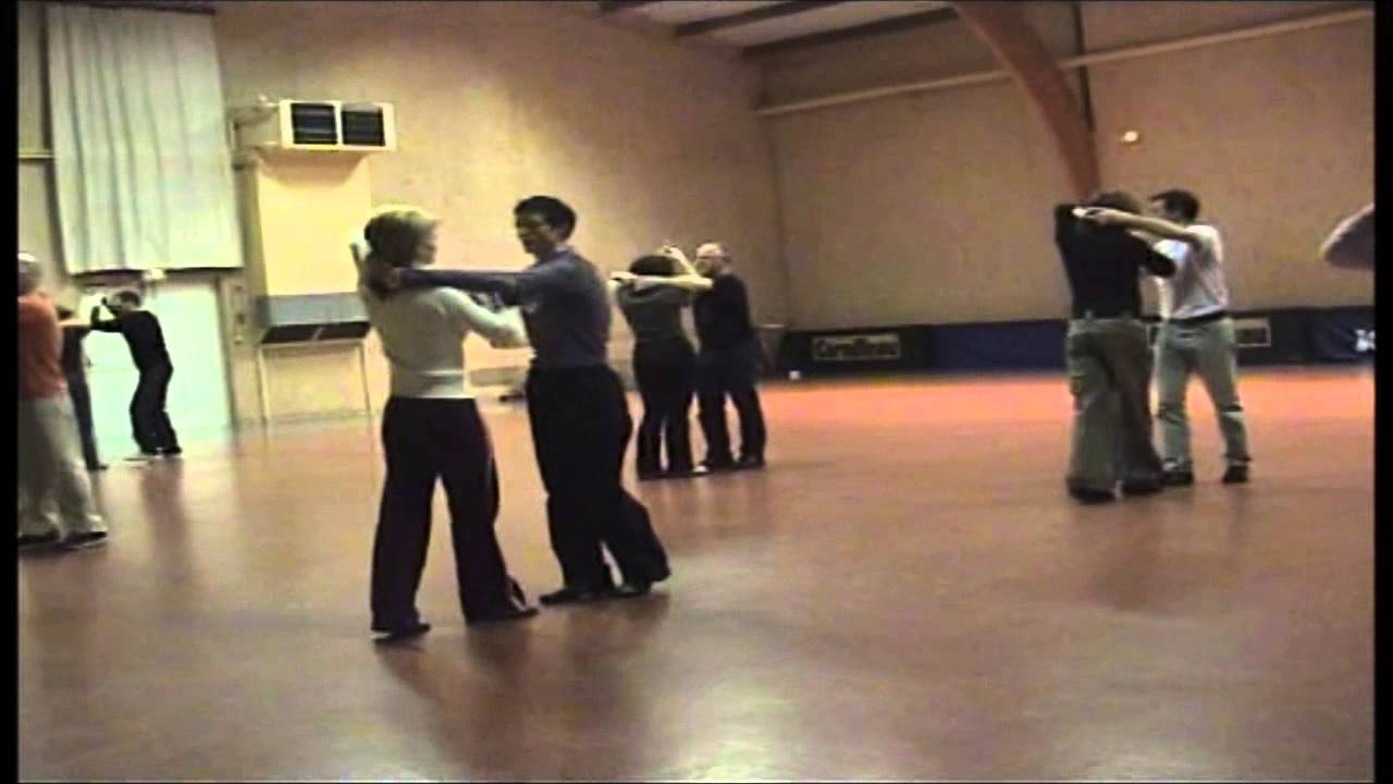 Salsa Dance - figures déb/intermédiaire - YouTube
