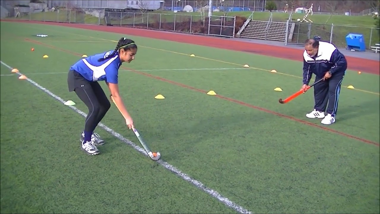 How to push and receive the ball as a defender - YouTube