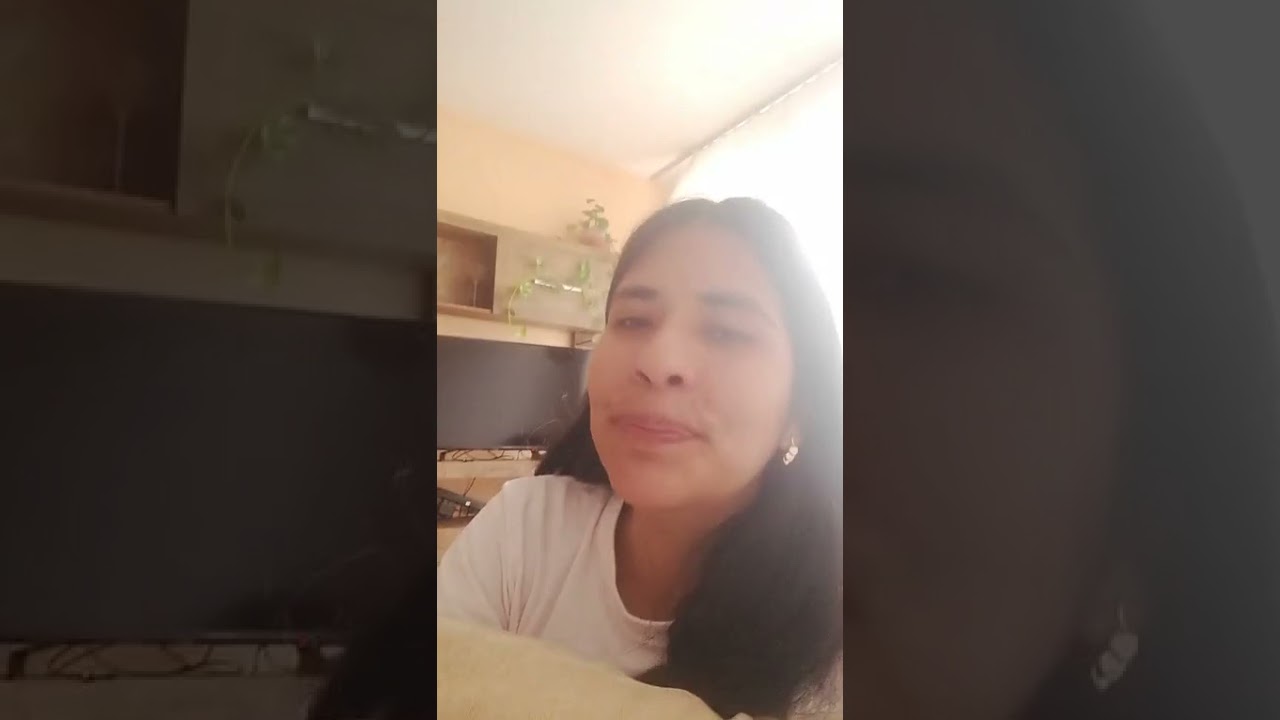 Cuca em português e espanhol 😱 - YouTube