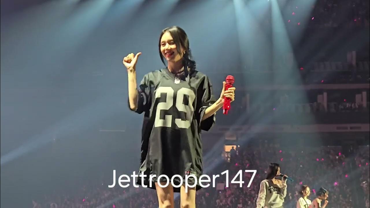 Look At Me - Twice 4K 60FPS - Las Vegas Encore [240316] - YouTube