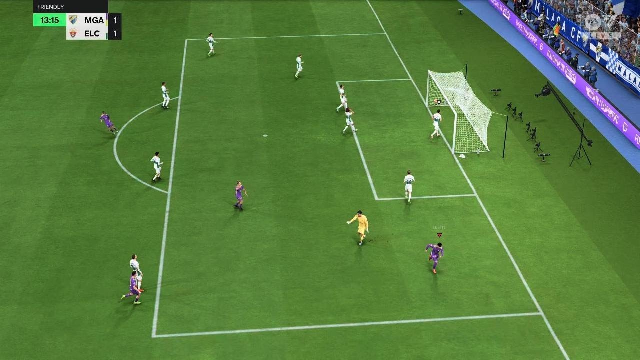 Malaga vs. Elche (GW12) - YouTube