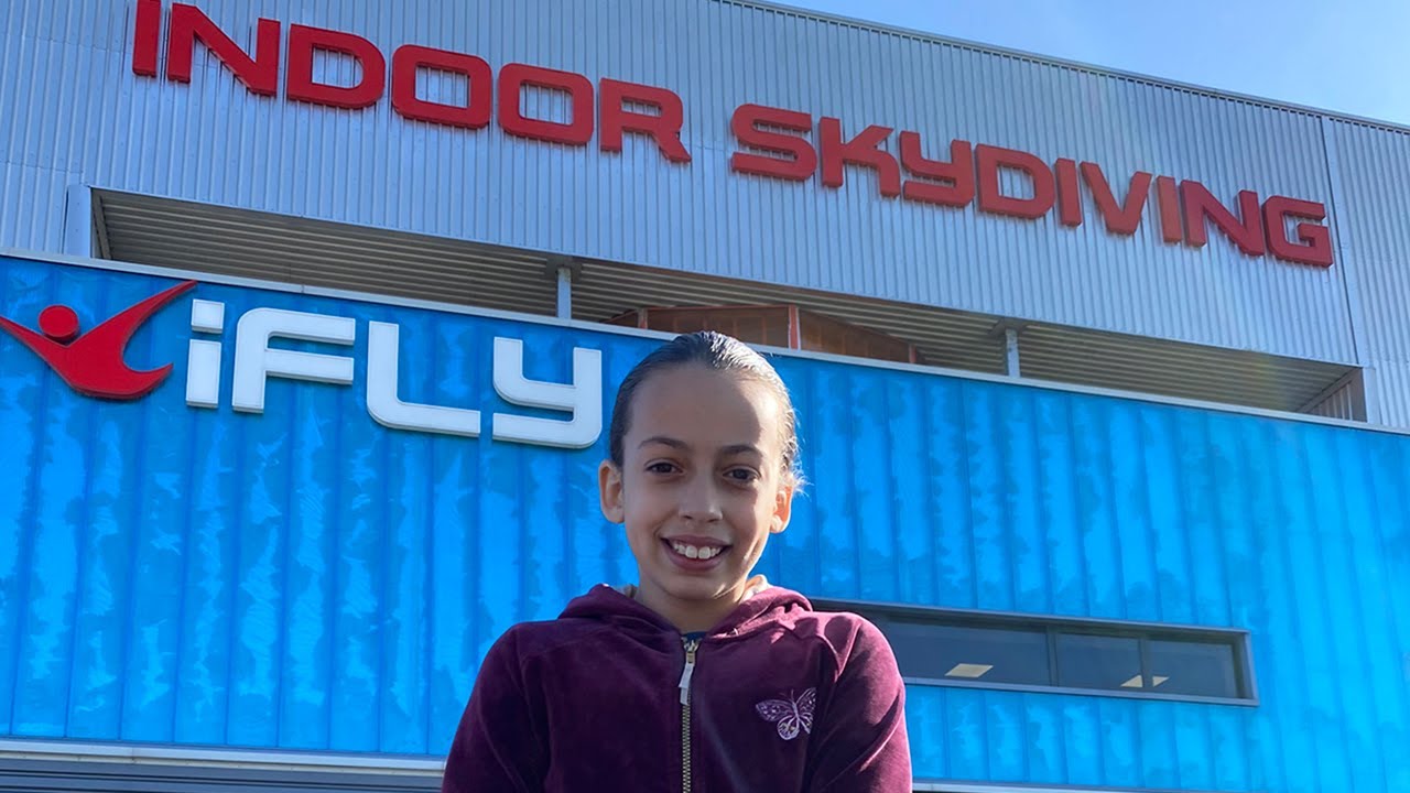 First Time Indoor Skydiving at iFly Manchester - YouTube
