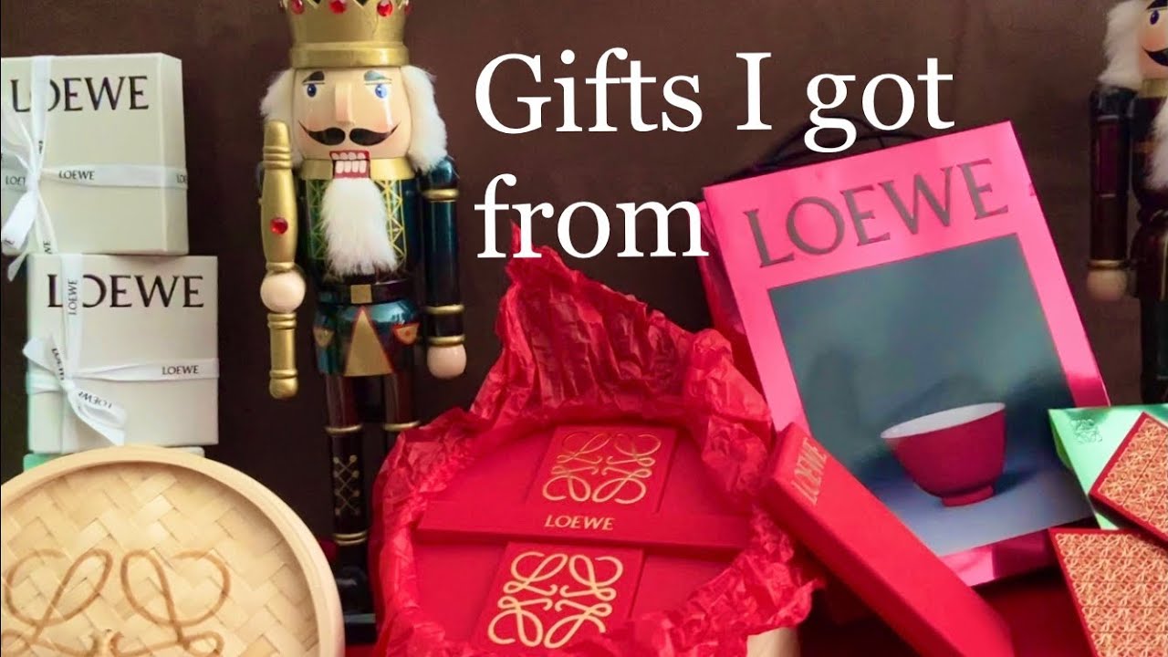 Gifts I got from Loewe as a VIC 2022 - YouTube