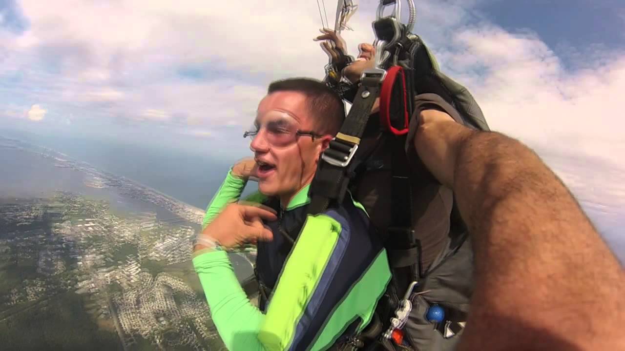 www.skydiveoc.com - Nicholas Dodd - YouTube