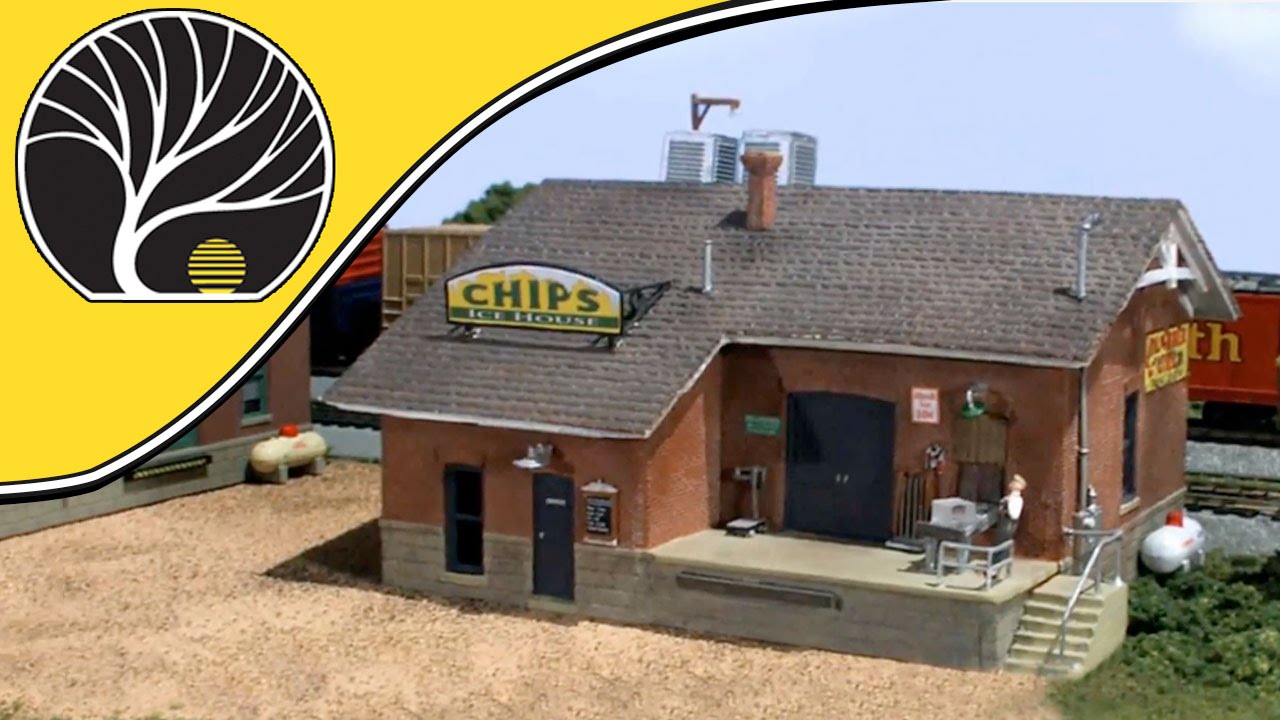 Chip's Ice House - N Scale - Built-&-Ready® | Woodland Scenics® - YouTube