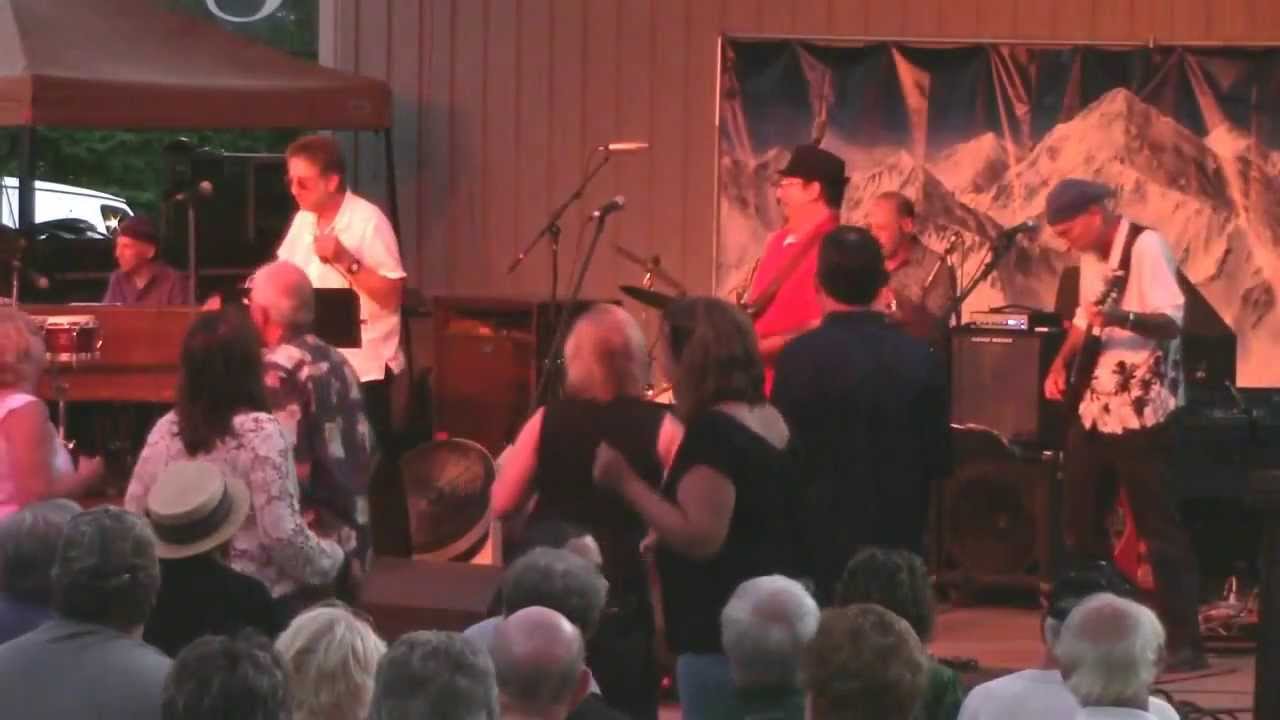 Bob Dorr and The Blue Band - Not Me - YouTube