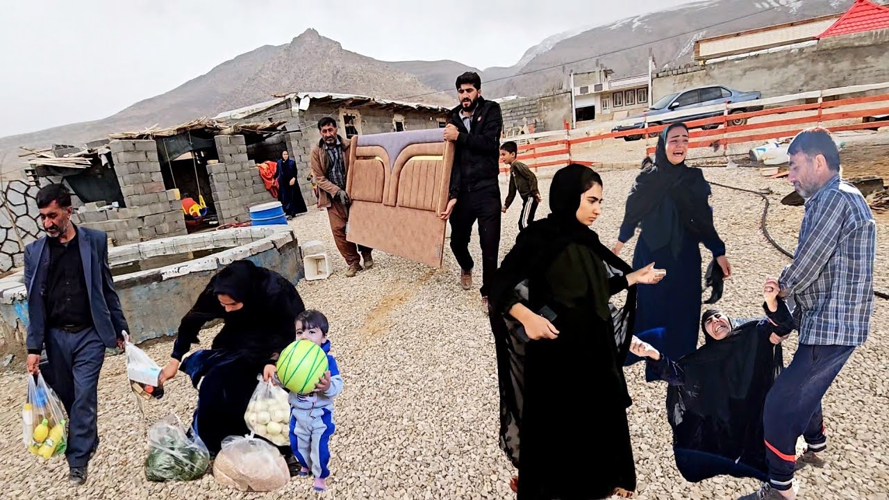 Nomadic Life: The Challenges and Surprises of the Kamar Family! - YouTube
