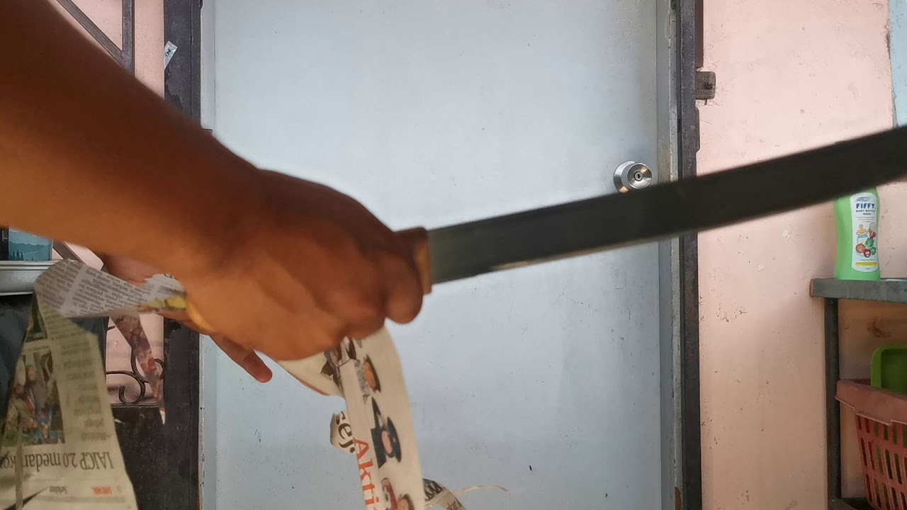 Tramontina Brazil 12inch machete blade. - YouTube