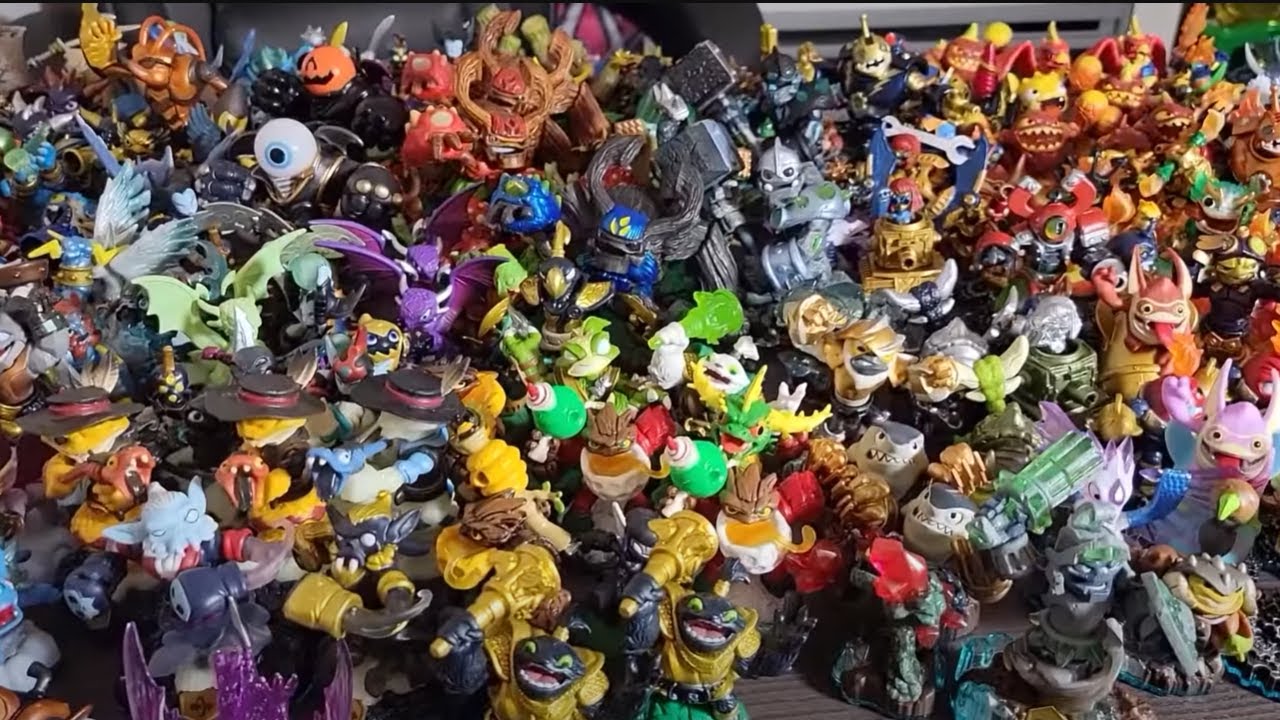 $10,000 Skylanders Unboxing! - YouTube