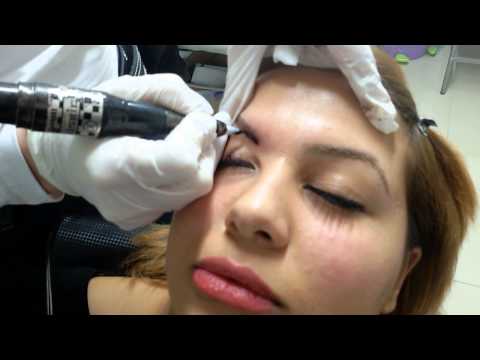 Neslihan#kas#goz eyliner#dudak kontur uygulamalari