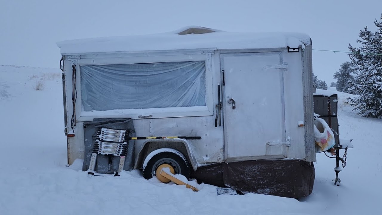 Winter Boondocking on Someone's Land in Colorado - Huge Winter Storm ...