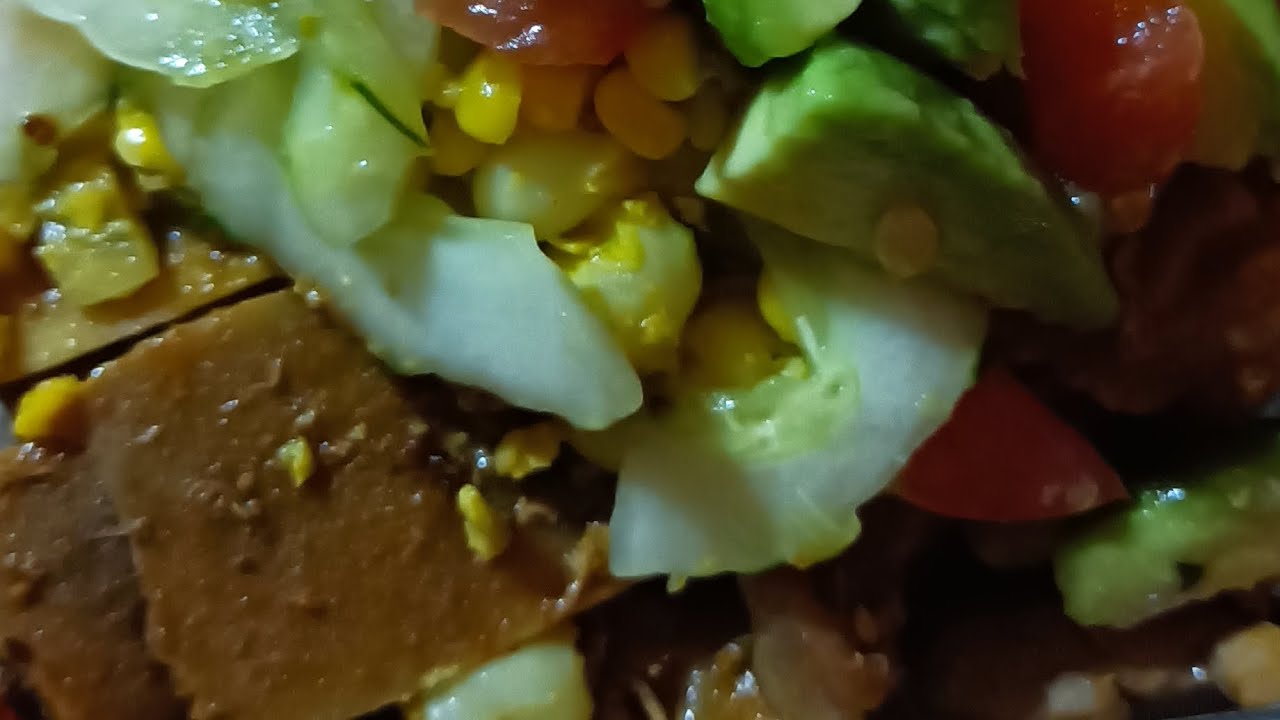 hot and cold salads Ecuador food..ensaladas caliente y fría económica ...