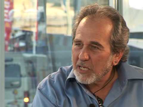 Dr Bruce Lipton Pt 3/6 '50 trillion cells in our bodies ...