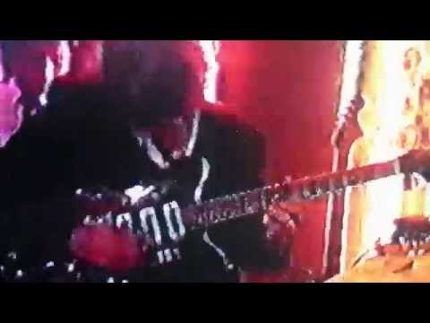 Rəmiş gitara dağlar oy