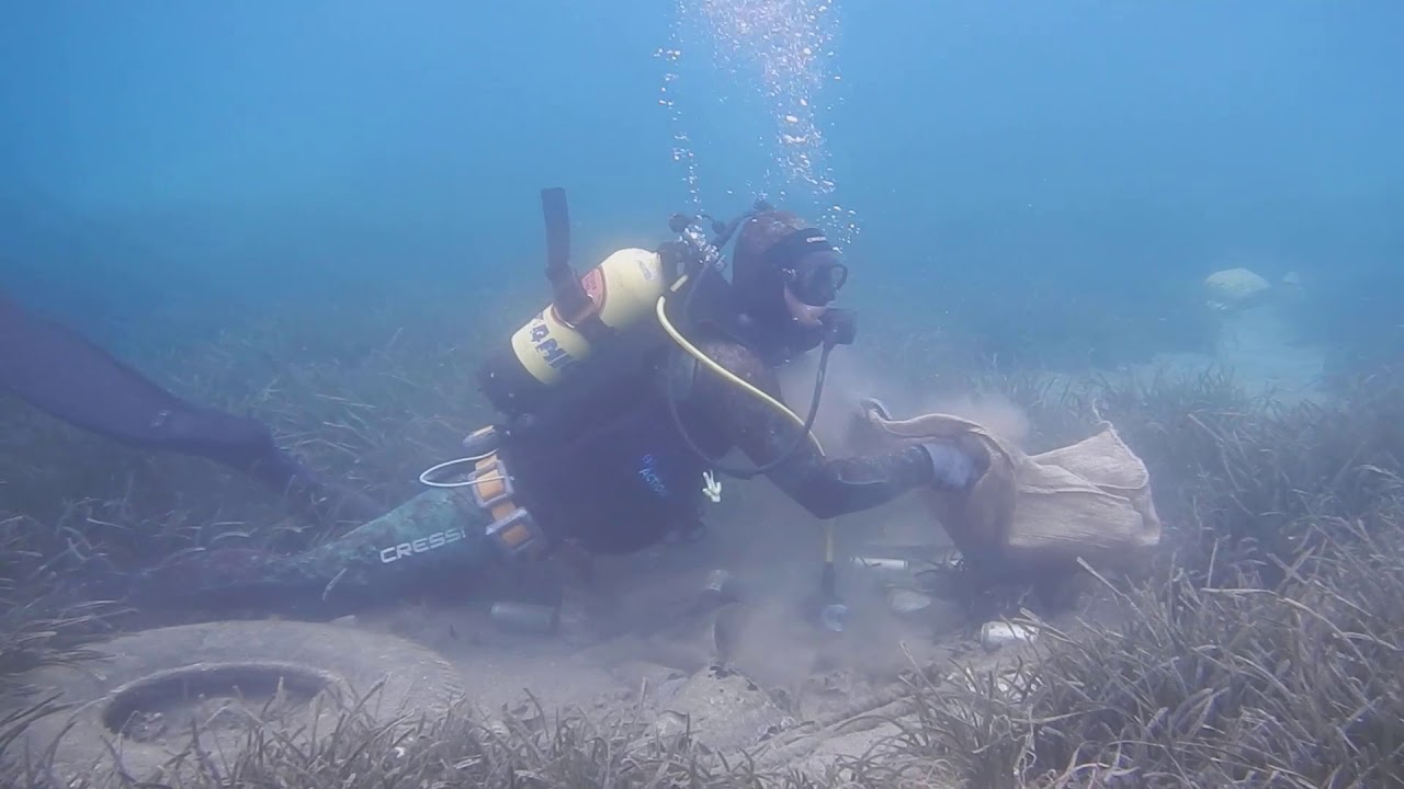 Neos Marmaras Marina Cleaning - YouTube