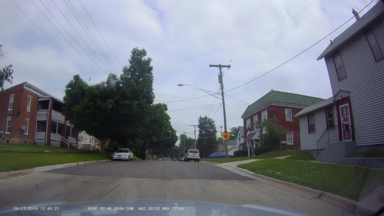 Driving In The Streets Of Rockford, Illinois - YouTube