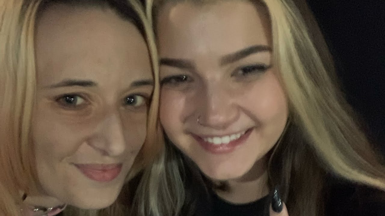 Pretty distraction @SkyDxddy - YouTube