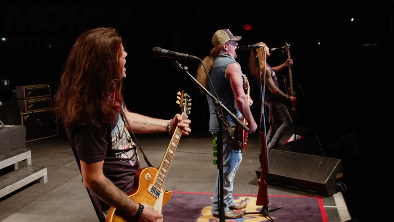 Jesse James Dupree - NEVER GETS OLD (LIVE) - Co-written with Brian ...