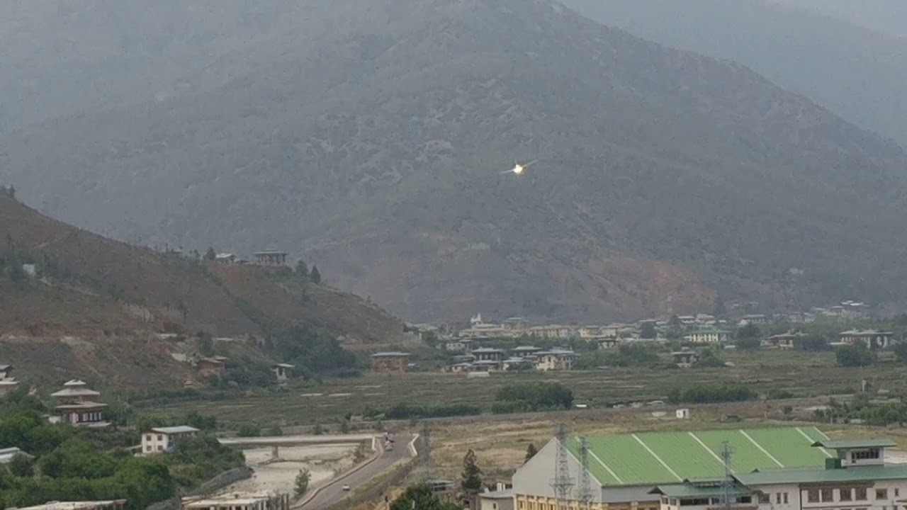 Landing at Paro runway 15 - YouTube