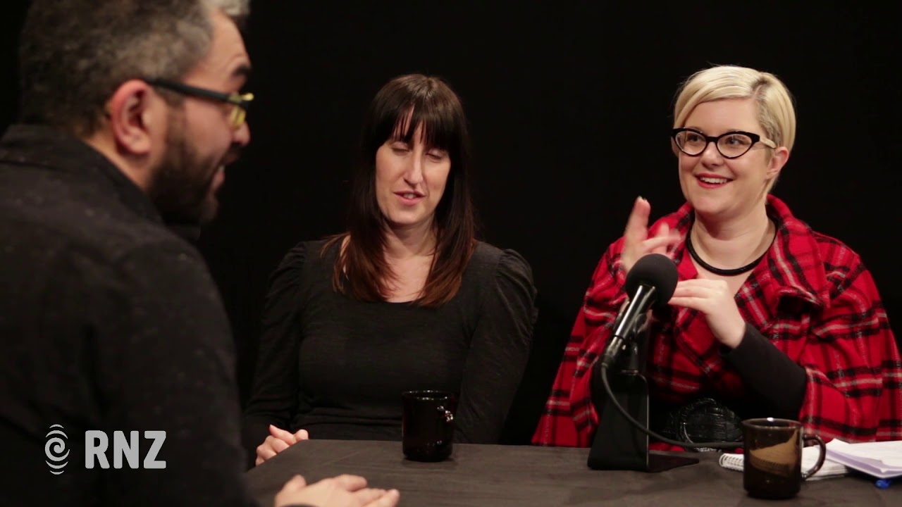 Deaf filmmaker Jared Flitcroft and the signs he uses on set - YouTube