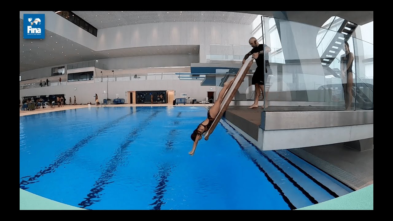 FINA Diving Clinic Alger 3-5.11.2022 - Sliding 1m front and backwards ...