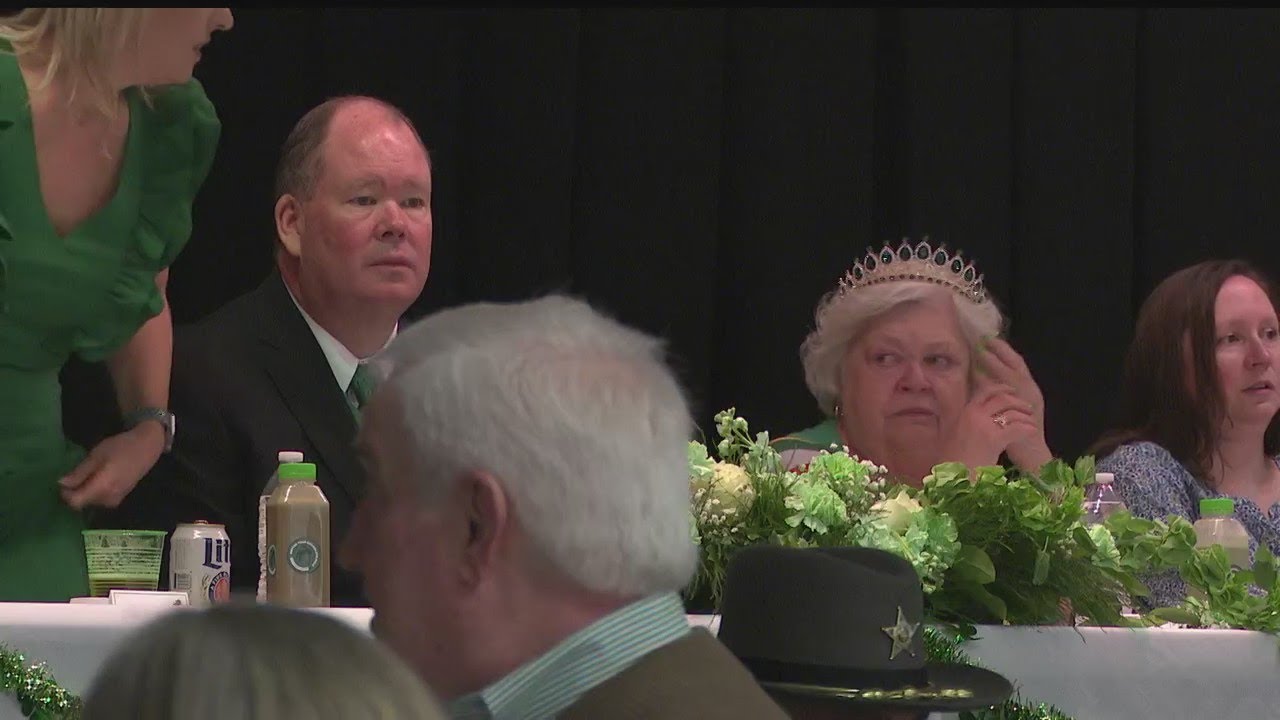 Irish Man and Woman of the Year named at annual luncheon - YouTube
