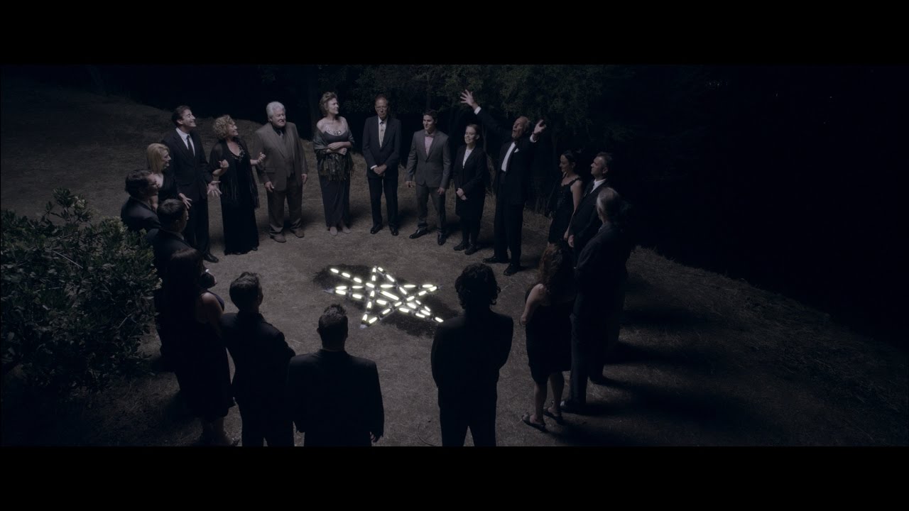 Occult Film Review: Starry Eyes - YouTube