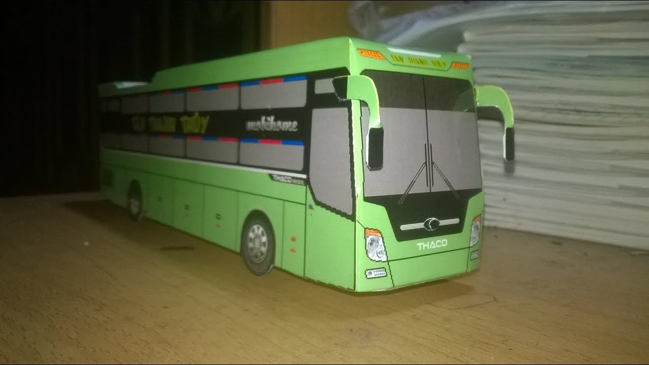 HB120SL - Đập hộp xe khách mô hình Thaco Mobihome HB120SL 2015 - YouTube