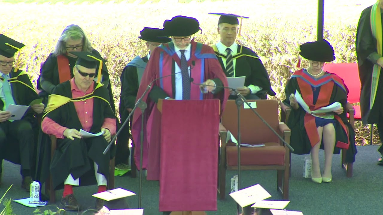 UNE Graduation Ceremony 26/10/18 - YouTube