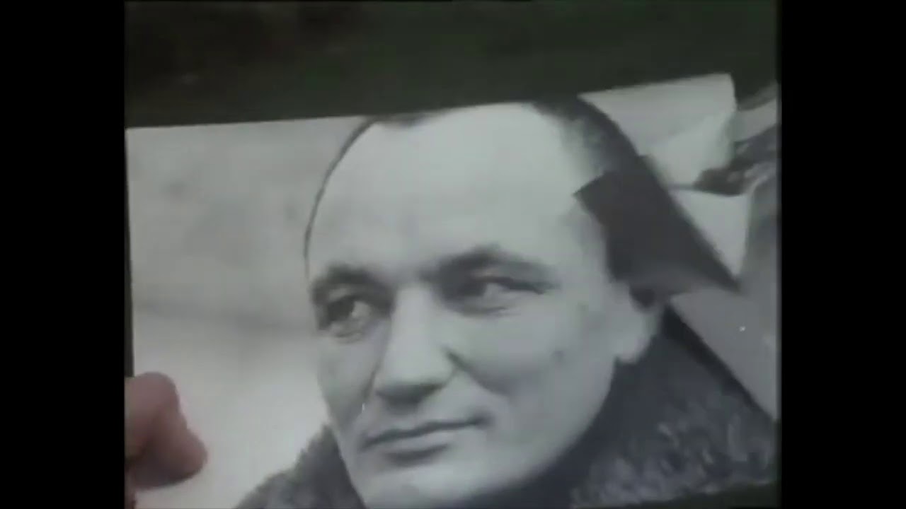 Quiller S01E01 "The Price of Violence" - YouTube