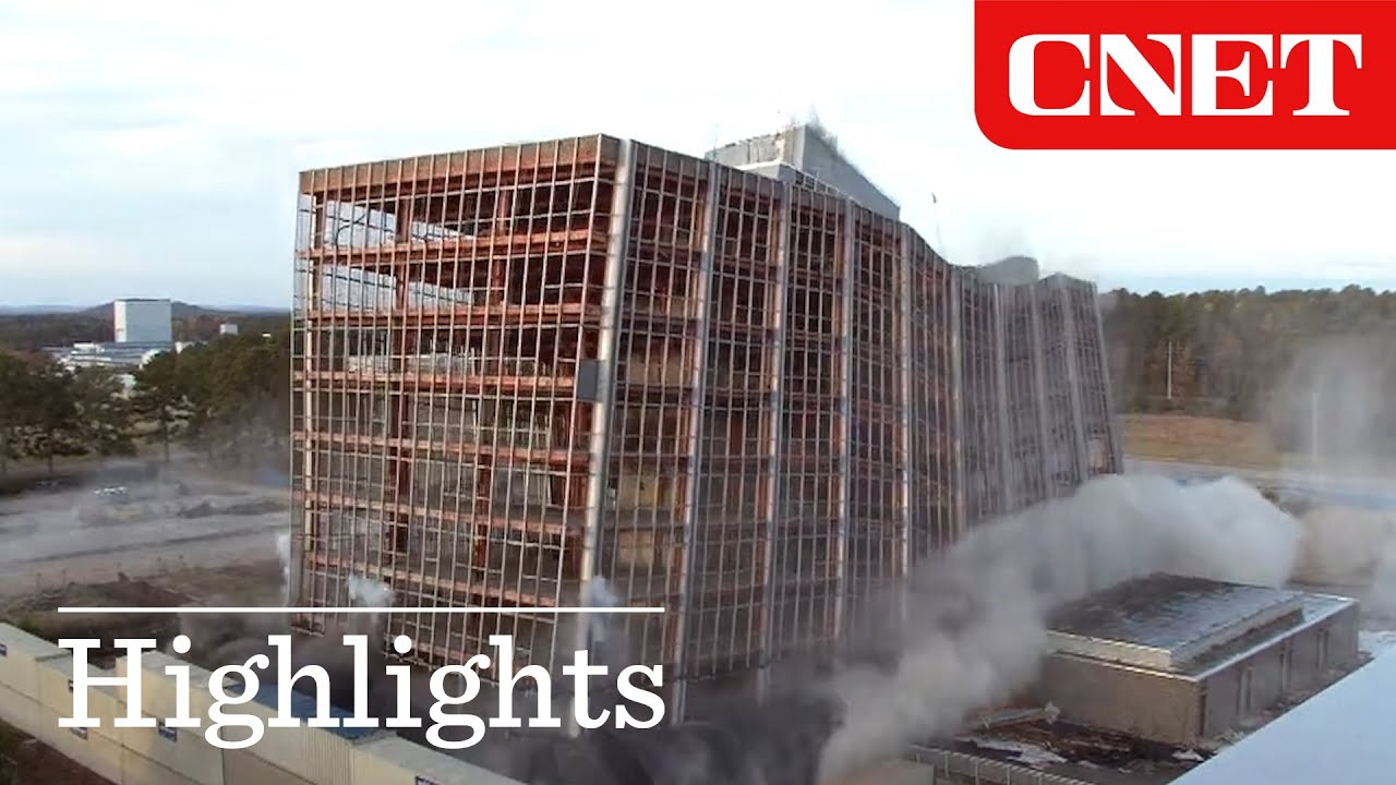 Watch NASA Demolish Marshall Space Flight Center Building - YouTube