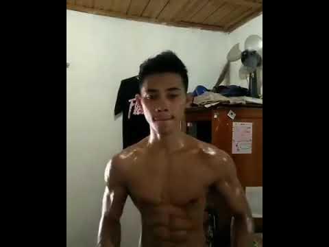 Brondong SMA Pamer Otot Badan Sixpack ! - YouTube
