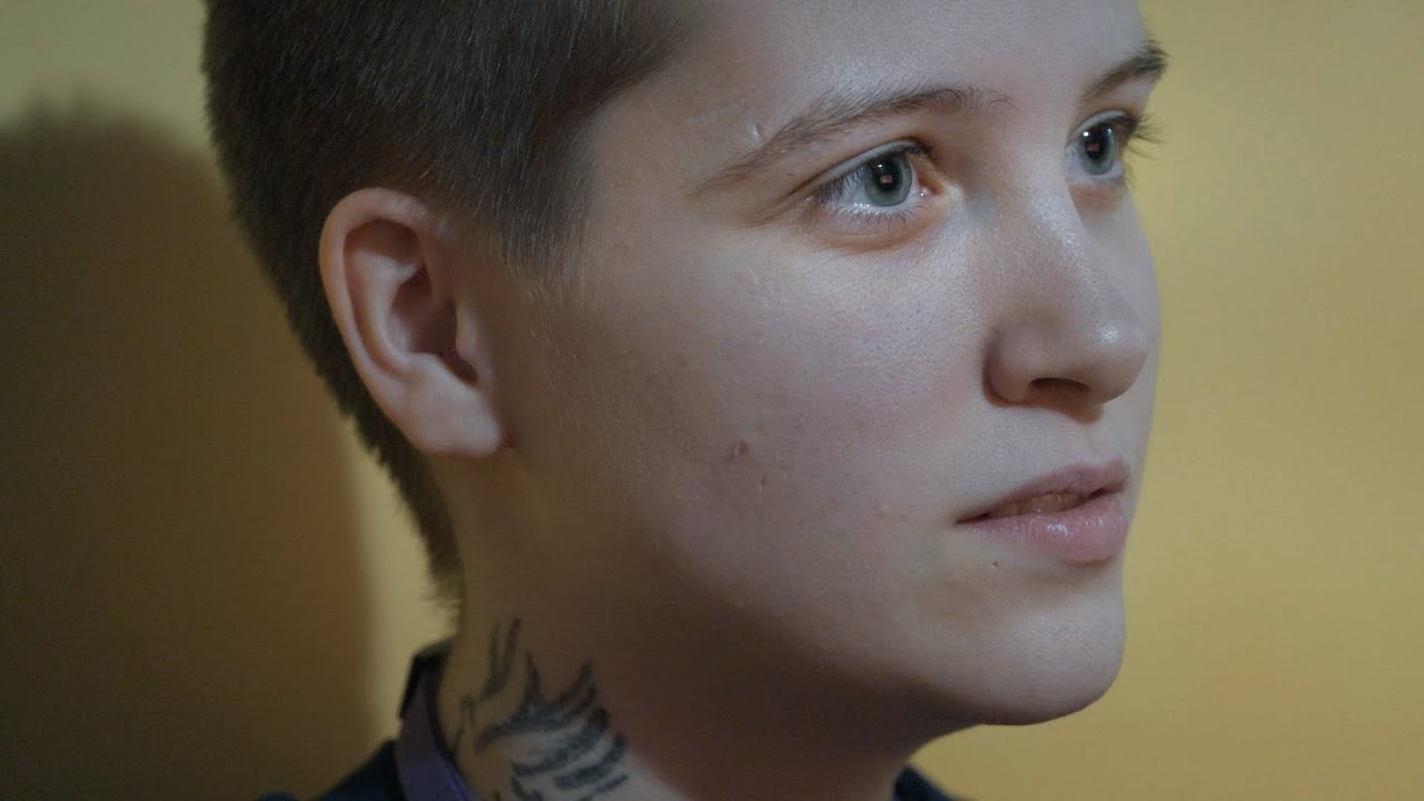 BLUE ROOM trailer | BFI London Film Festival 2022 - YouTube