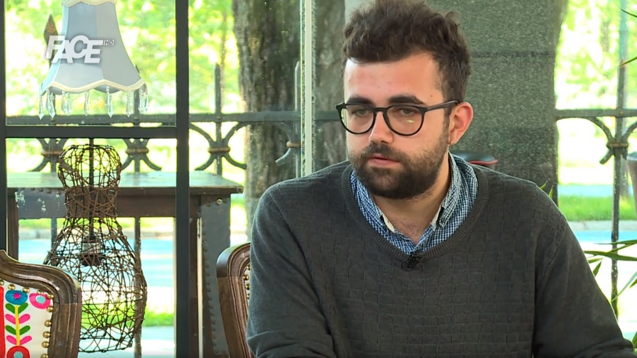 Mak Hubjer: Bombardovani smo nacionalizmom i sukobima - YouTube