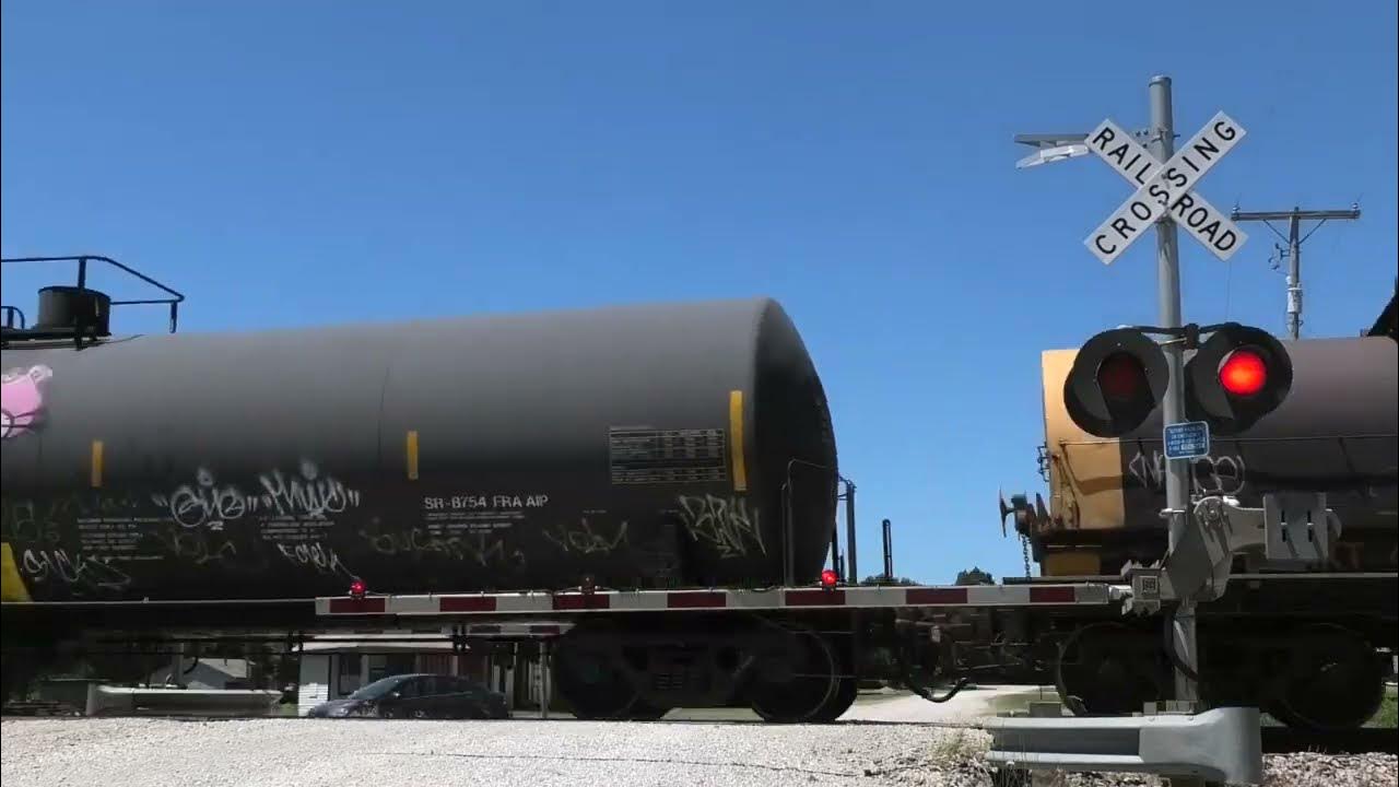 BNSF 7387 East in Olive, KS 7/12/22 - YouTube