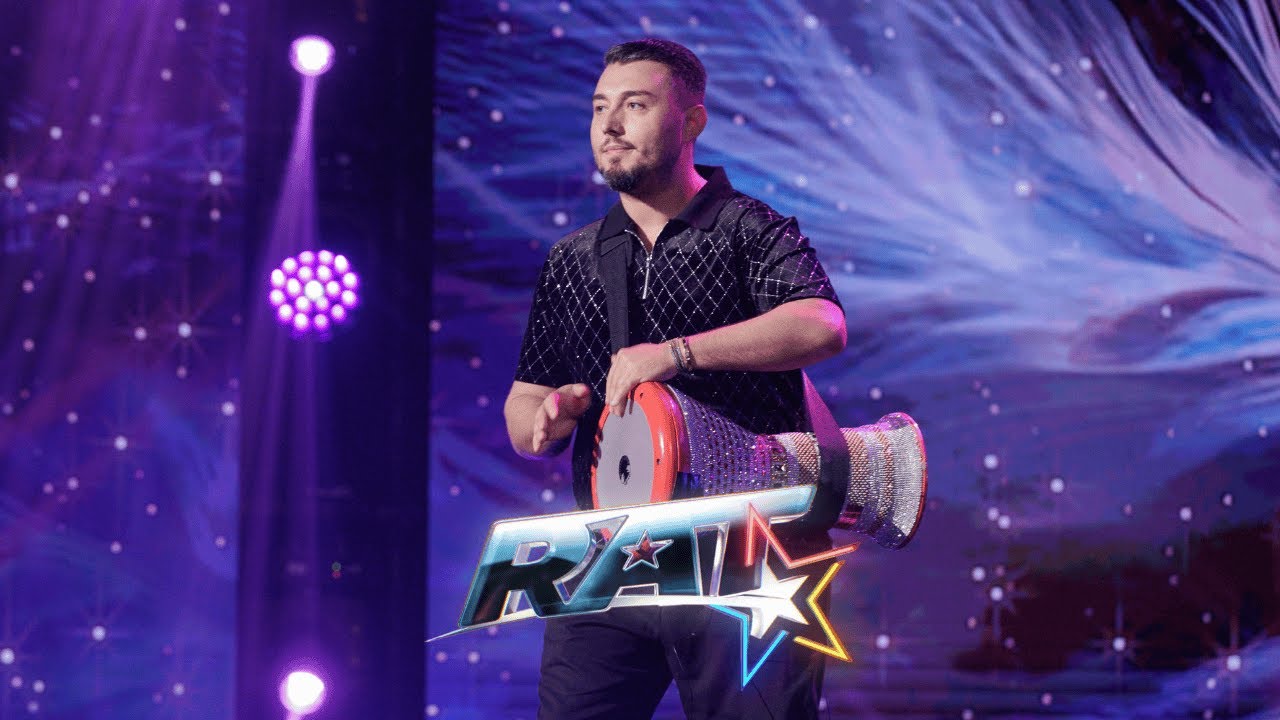 Alex Voinea a făcut show pe muzica lui Michael Jackson | Românii Au ...