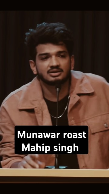 Munawar roast Mahip singh |the Uorfi roas show | - YouTube