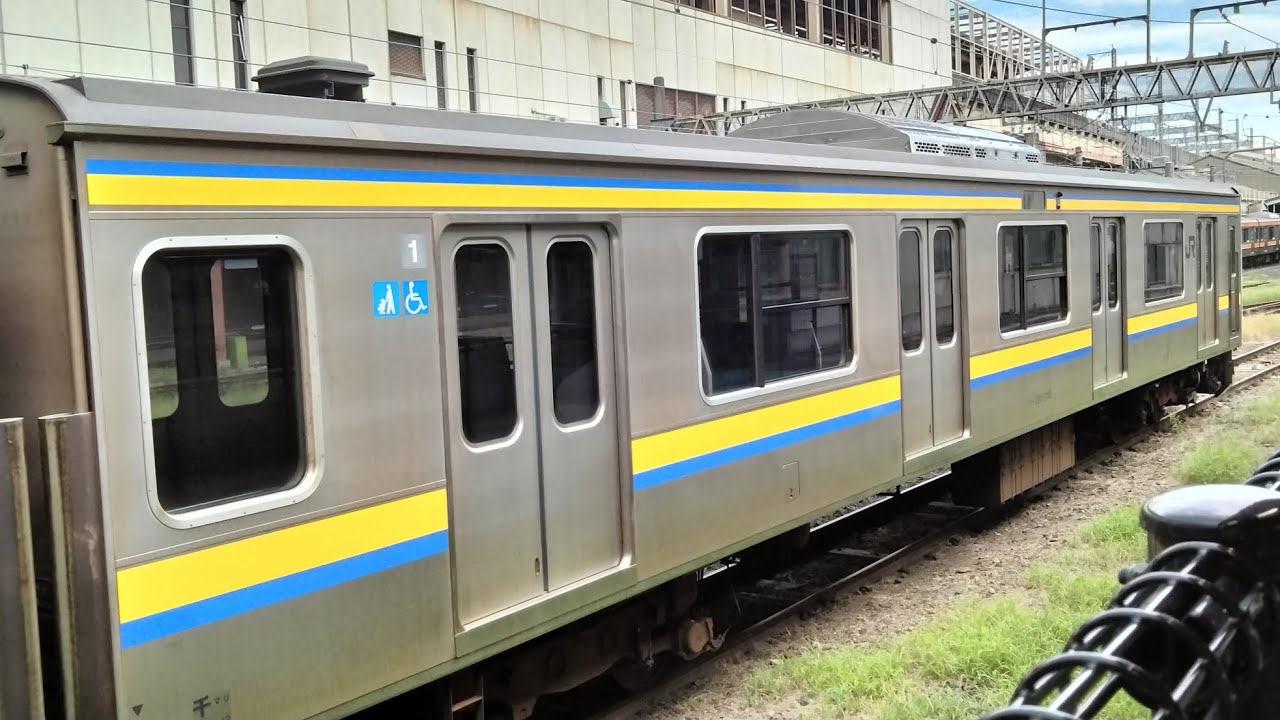 【千マリC615編成 OM入場回送(車体保全)】209系千マリC615編成が回送列車として大宮駅13番線を携帯を鳴らして発車！(回8341M)2024/09/20/9:05 - YouTube